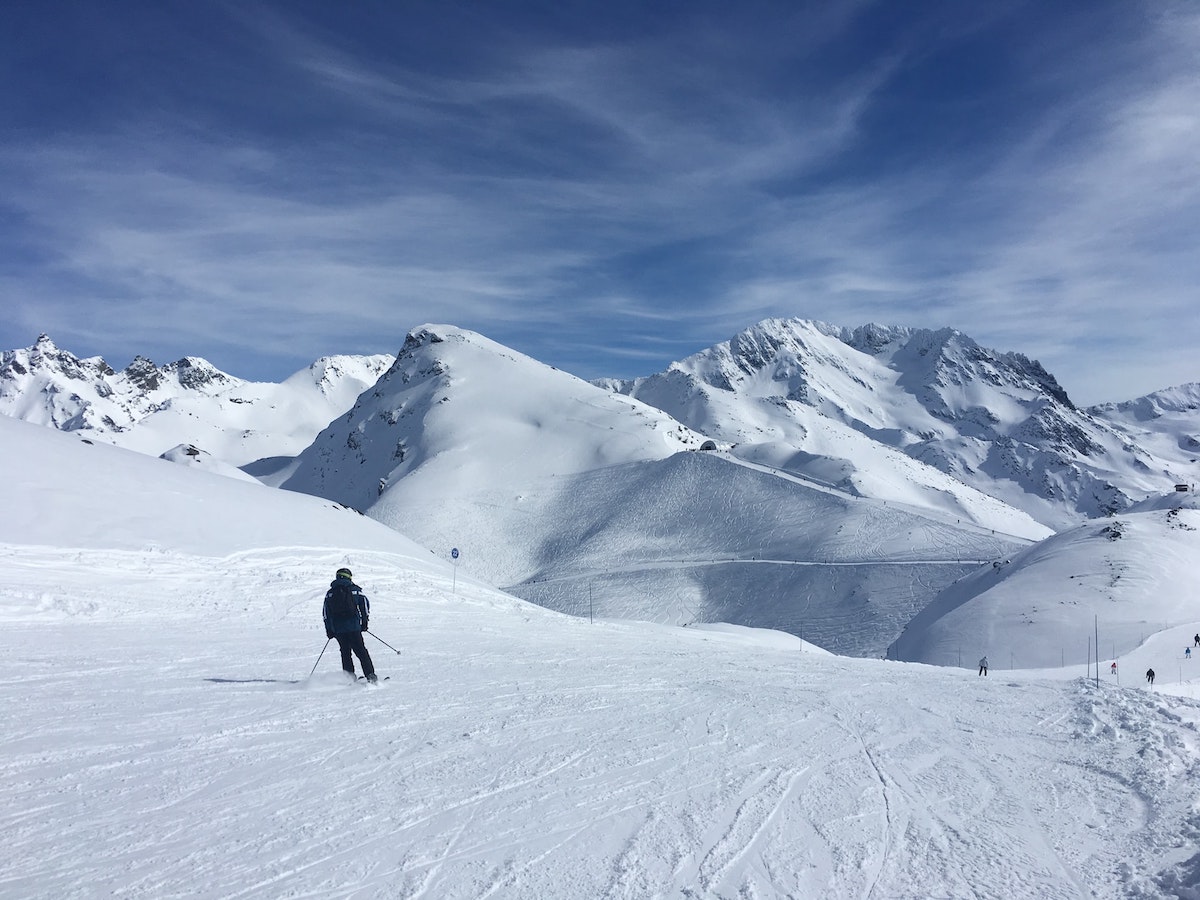 Ultimate Guide to the French Alps for Digital Nomads - Offbeat ...